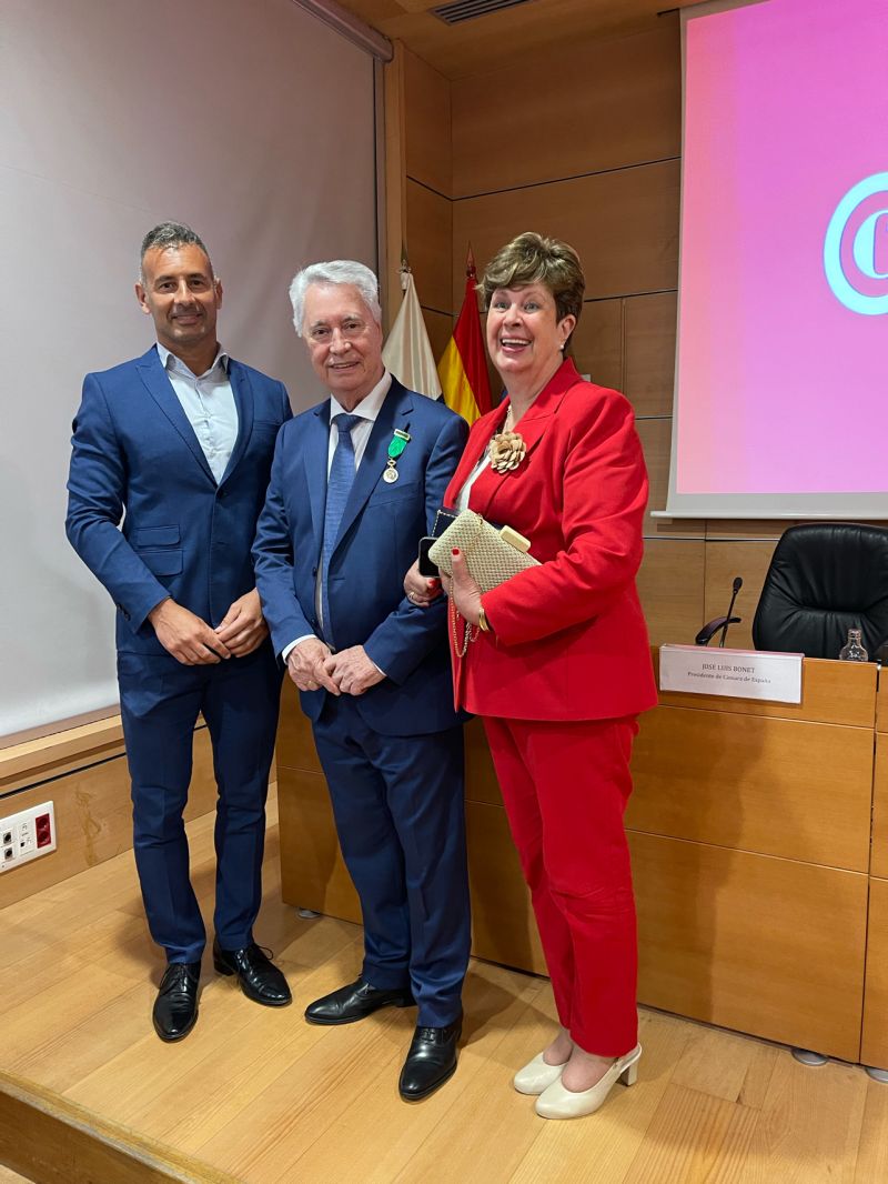 Reconocimiento a José Sánchez Tinoco por su trayectoria